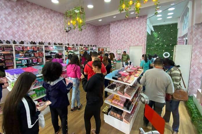 Rosa Make | Guia Franquias de Sucesso